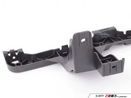 Genuine MINI - 51129807143 - GUIDE, CENTER REAR (51-12-9-807-143)