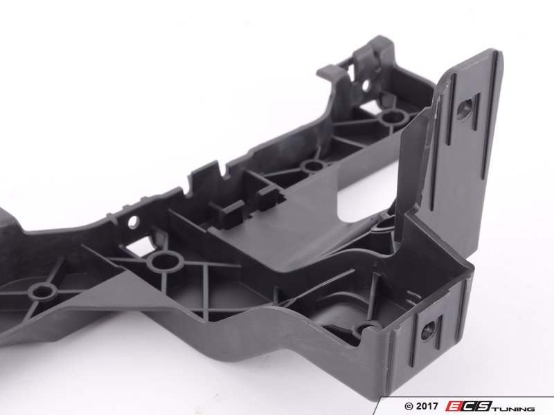 Genuine MINI - 51129807143 - GUIDE, CENTER REAR (51-12-9-807-143)