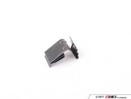 Genuine Mercedes Benz - 1249880278 - CLIP