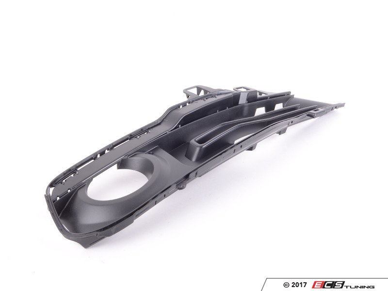 Genuine BMW - 51117396878 - PARTIALLY OPEN GRID, RIGHT (51-11-7-396-878)