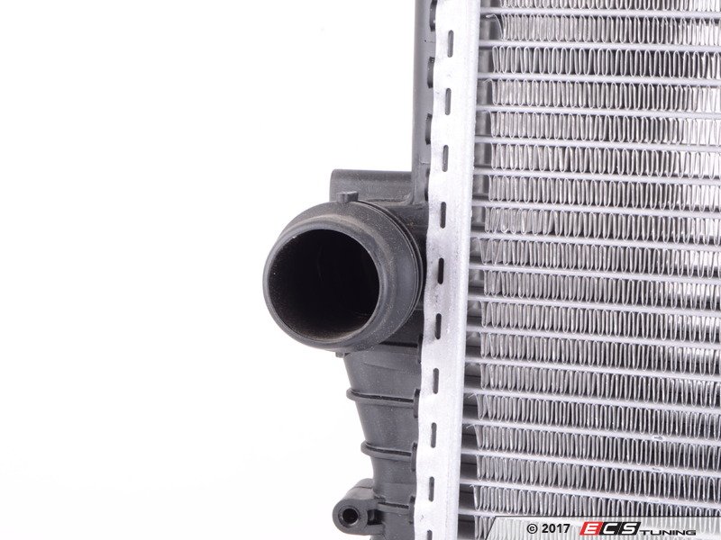 Genuine BMW - 17101439101 - Radiator (17-10-1-439-101)