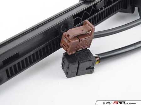 Genuine BMW - 72117334635 - E92 Belt-Handover - Left (72-11-7-334-635)