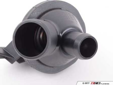 Genuine BMW - 11538635689 - Thermostat With Housing (11-53-8-635-689)