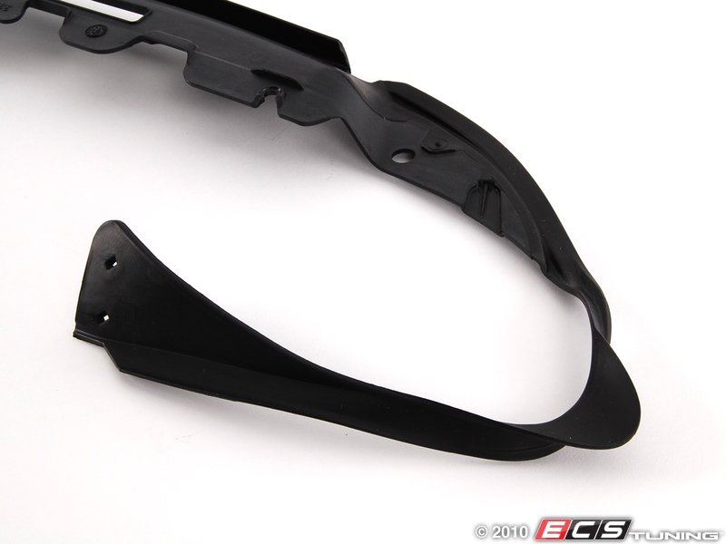 Genuine BMW - 63126916094 - E65 Headlight Gasket - Right (63-12-6-916-094)