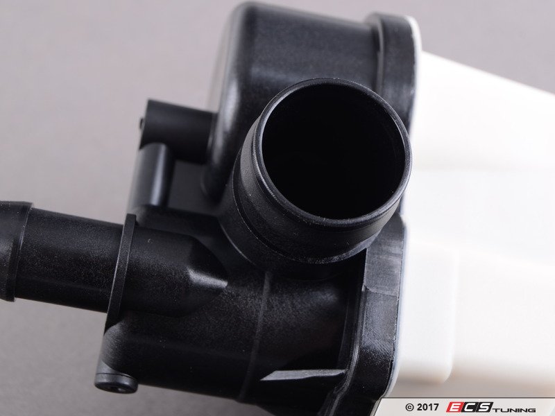 Genuine Porsche - 95860510700 - Leak Detection Pump