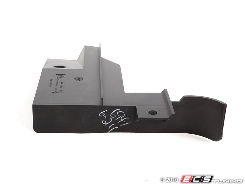 Genuine BMW - 51718398828 - Rear Fender Liner Air Duct - Right (51-71-8 ...