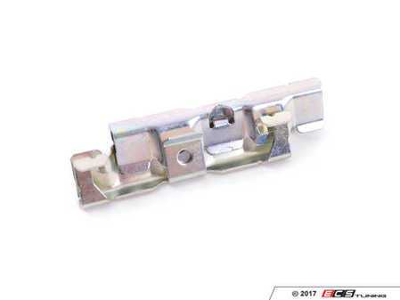 Genuine Mercedes Benz - 001991027028 - CLIP