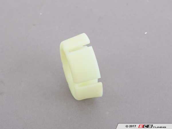 Genuine Mercedes Benz - 2720140050 - GUIDE BUSHIN