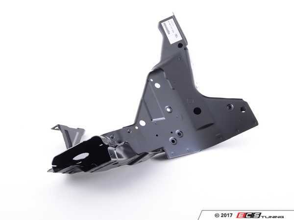 Genuine BMW - 41147111070 - Wheel Housing Carrier - Right (41-14-7-111-070)