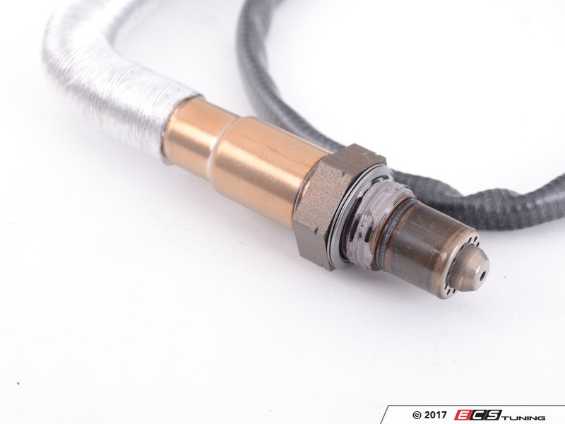 Genuine BMW - 11787589476 - Oxygen sensor - pre cat (11-78-7-589-476)
