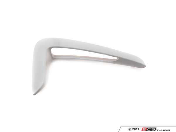 Genuine BMW - 51747381994 - Side fender grille - right (51-74-7-381-994)