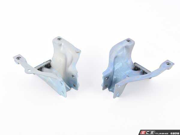 Genuine Mercedes Benz - 6420520374 - Guide Rail Pivot Pin - Priced Each