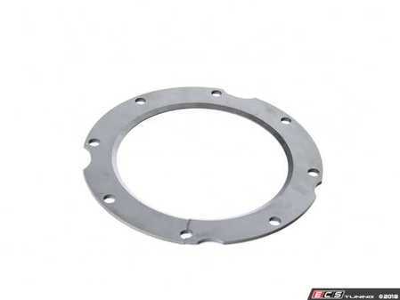 Genuine Mercedes Benz - 4633350058 - RETAINING RING