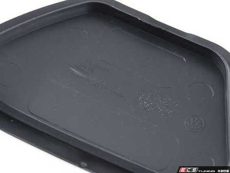 Genuine Volkswagen Audi - 7P6805413 - Fender Liner Access Cover - Left ...