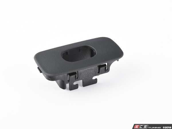 Genuine Mercedes Benz - 46372700599116 - ESCUTCHEON