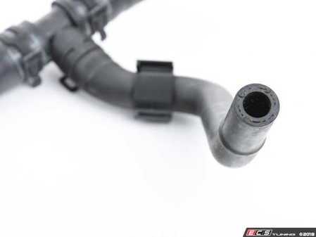 Genuine Volkswagen Audi - 7L8121065Q - WATER HOSE (7L8 121 065 Q)