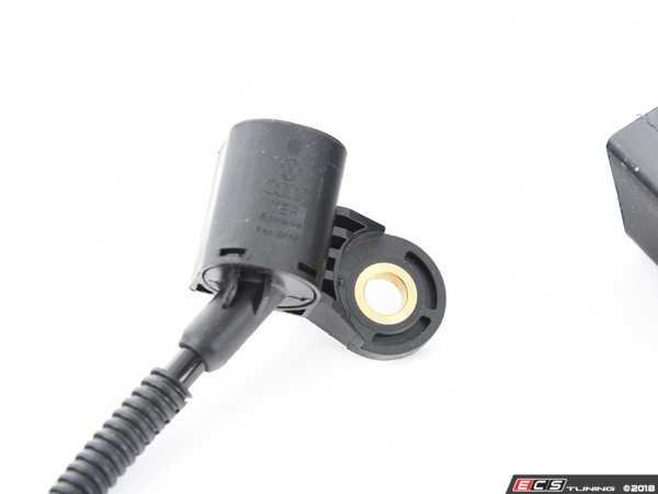 Genuine Volkswagen Audi - 03L957147A - SENDER (03L 957 147 A)