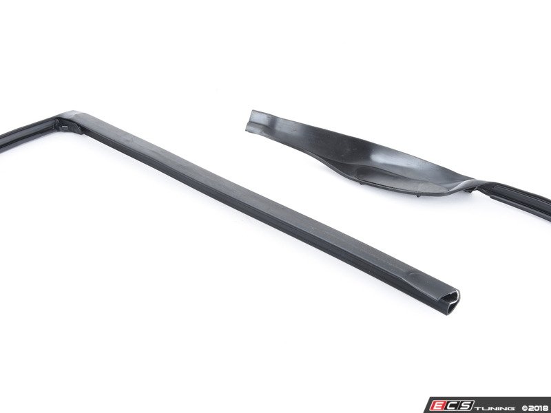 Genuine BMW - 51357179123 - SEAL, DOOR SEAM, ROO (51-35-7-179-123)