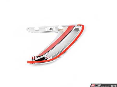 Genuine BMW - 51747293733 - F34 Side Panel Air Duct - Front Left ...