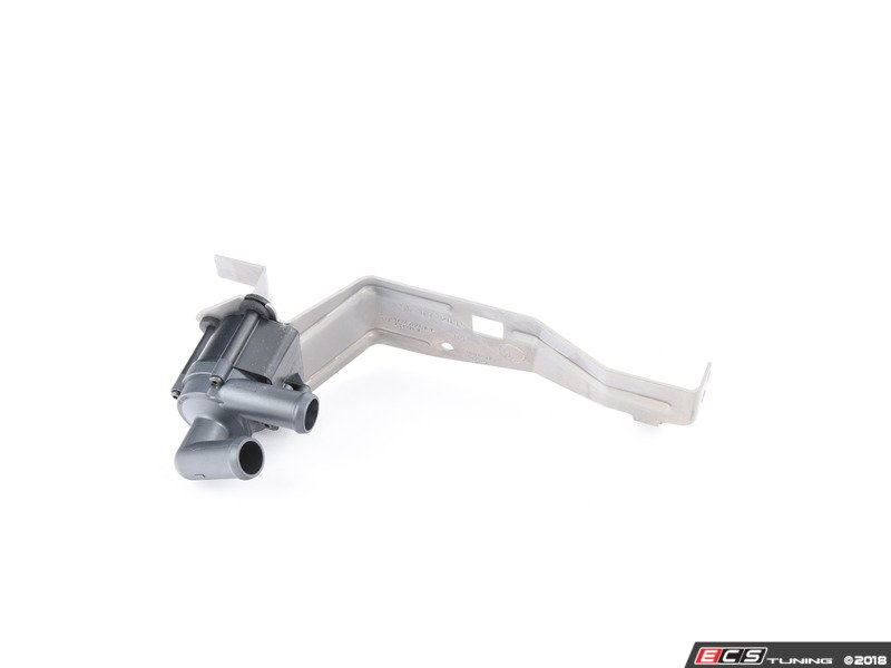 Genuine BMW - 17122284124 - Auxiliary water pump (17-12-2-284-124)