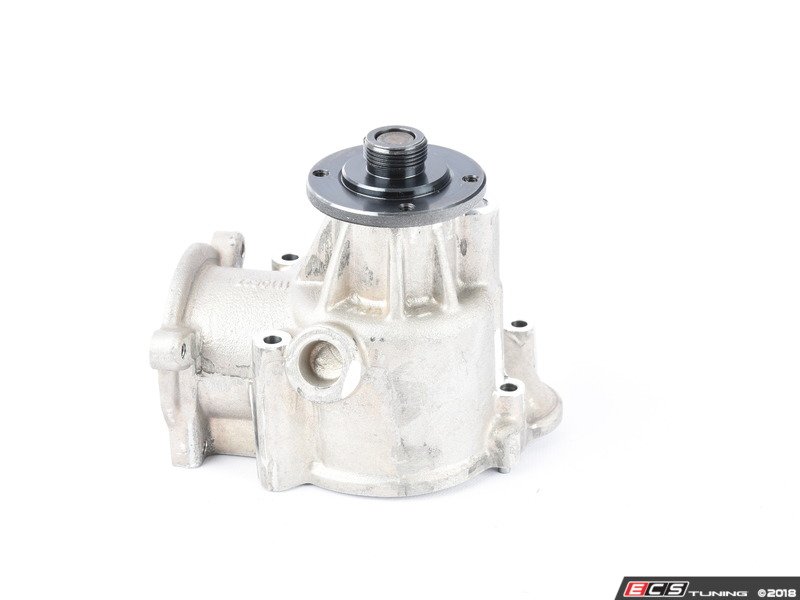 Genuine BMW - 11517838135 - Water Pump (11-51-7-838-135)