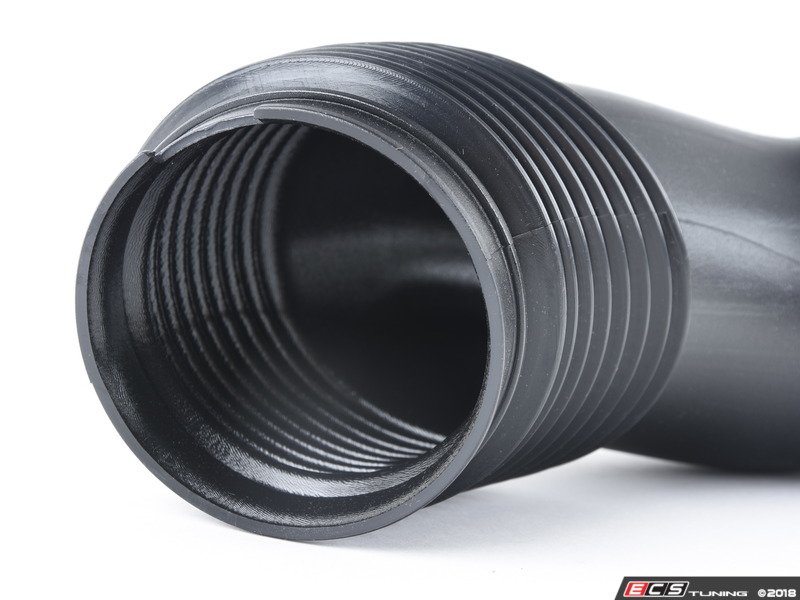 Genuine BMW - 13717846271 - CLEAN AIR PIPE, UPPER (13-71-7-846-271)