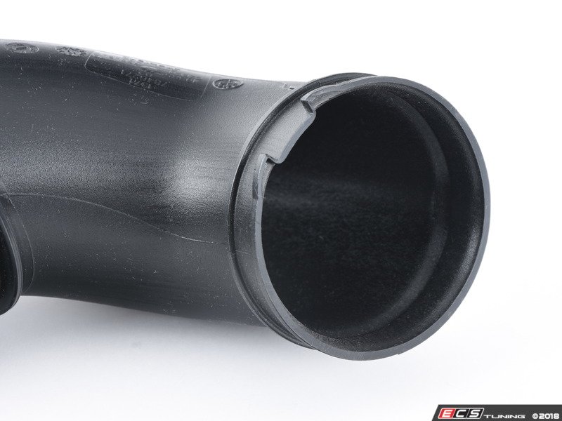 Genuine BMW - 13717846271 - CLEAN AIR PIPE, UPPER (13-71-7-846-271)