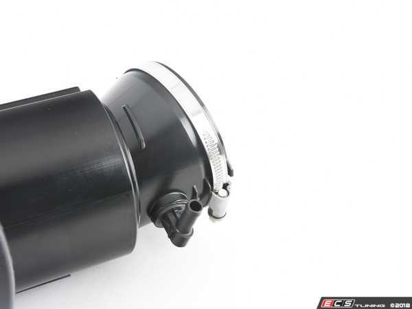 Genuine Porsche - 95811022302 - CONNECTING TUBE