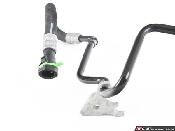 Genuine BMW - 17227572714 - Oil Cooler Return Line (17-22-7-572-714)