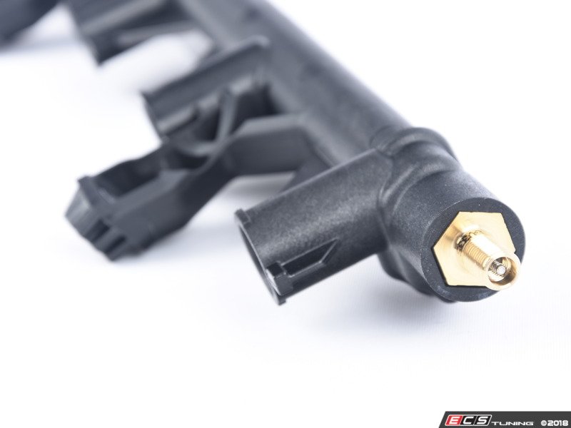 Genuine MINI - 13537575646 - Injection Pipe / Fuel Rail (13-53-7-575-646)