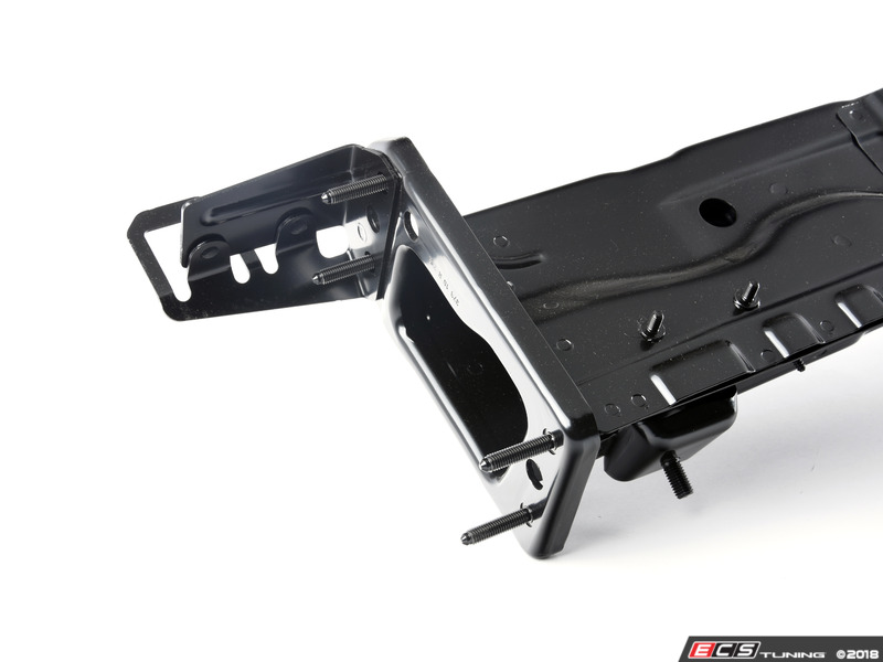 Genuine BMW - 41107224878 - FRONT RIGHT WHEELHOU (41-10-7-224-878)