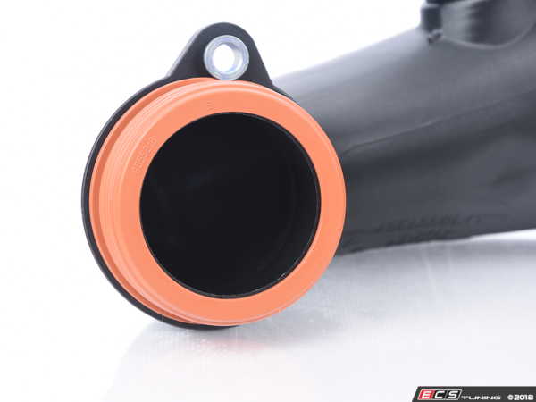 Genuine BMW - 13717638568 - Intake Boot - right (13-71-7-638-568)