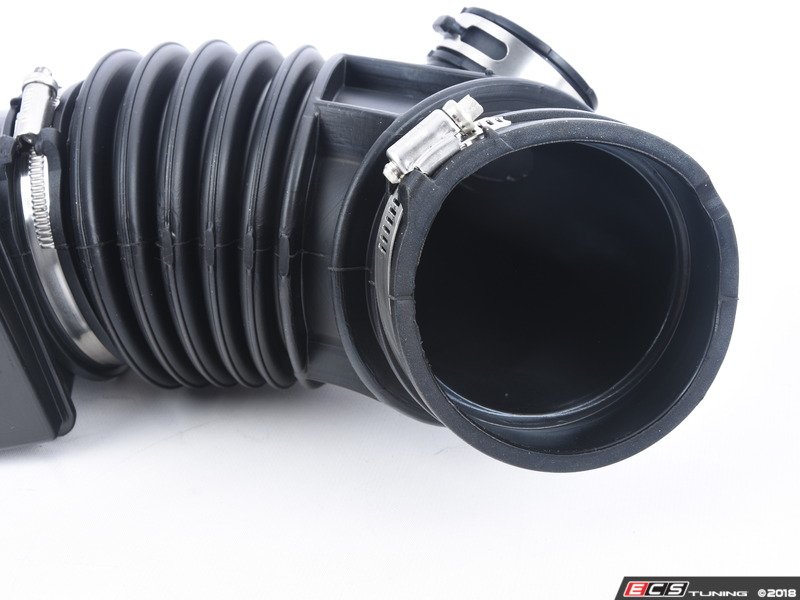 Genuine BMW - 13718663614 - FILTERED AIR PIPE (13-71-8-663-614)