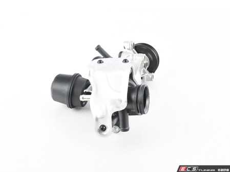 Genuine Mercedes Benz - 270200080080 - REMAN COOLANT PUMP