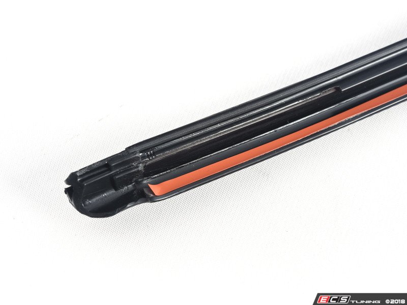 Vaico - 51317061967 - Windshield Moulding - Upper