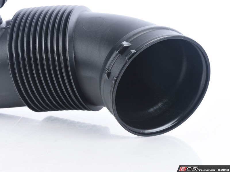 Genuine BMW - 13717638569 - Intake boot - left (13-71-7-638-569)