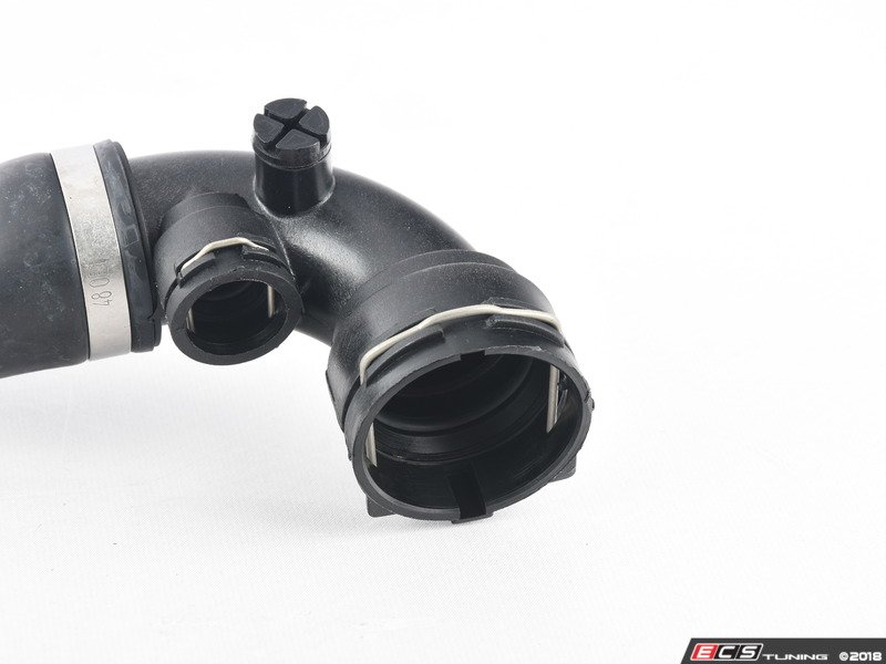 Vaico - 17127510952 - E46 Radiator Hose - Upper