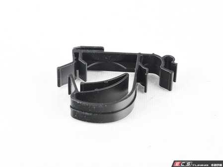 Genuine Volkswagen Audi - 3D0971739A - CLIP (3D0 971 739 A)