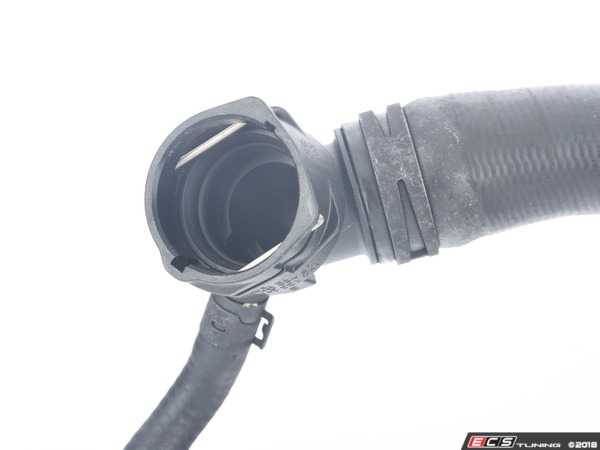 Genuine Volkswagen Audi - 5Q0122101GN - Upper Radiator Hose (5Q0 122 ...