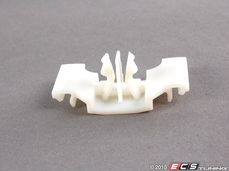 Genuine Volkswagen Audi - 1H0853585A - Trim Securing clip - (NO LONGER ...