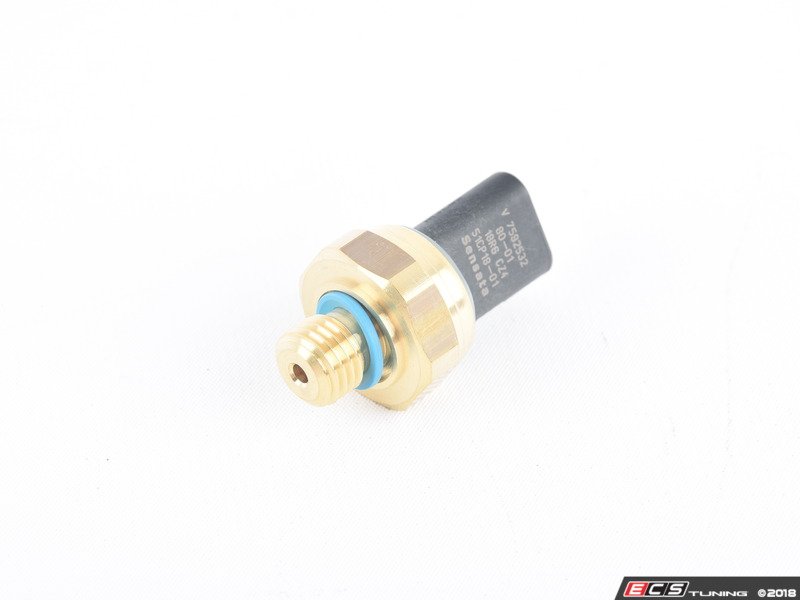 Genuine MINI - 12617592532 - Oil Pressure Sensor (12-61-7-592-532)