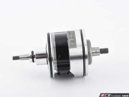 Genuine Mercedes Benz - 2463700897 - PRIMARY PUMP