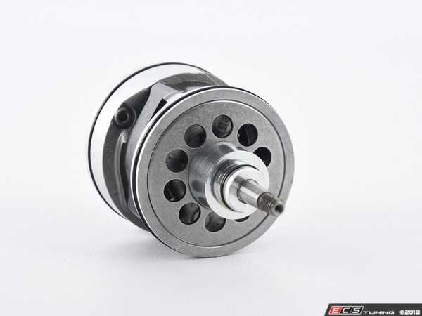 Genuine Mercedes Benz - 2463700897 - PRIMARY PUMP