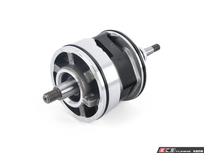 Genuine Mercedes Benz - 2463700897 - PRIMARY PUMP