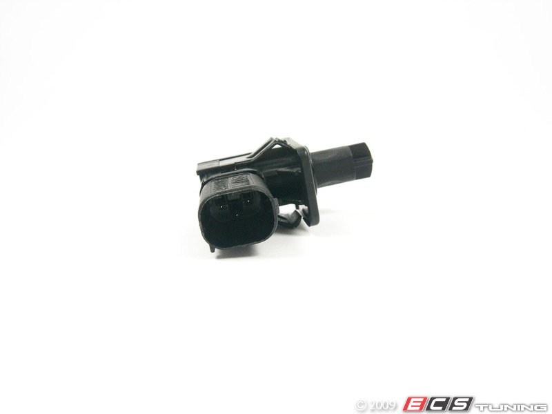 Genuine BMW - 61319119057 - E39 Alarm Switch (61-31-9-119-057)