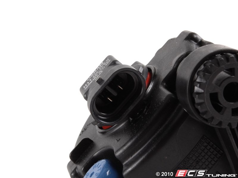 Genuine BMW - 63177839865 - M-Sport Fog Light - Left (63-17-7-839-865)