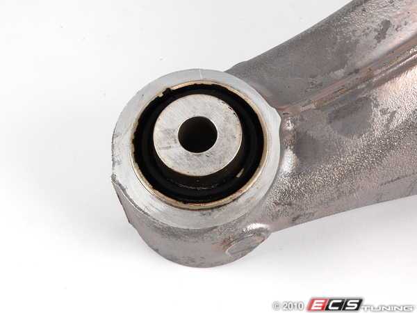 Genuine BMW - 33326770744 - E53 Rear Lower Control Arm - Right (33-32-6 ...