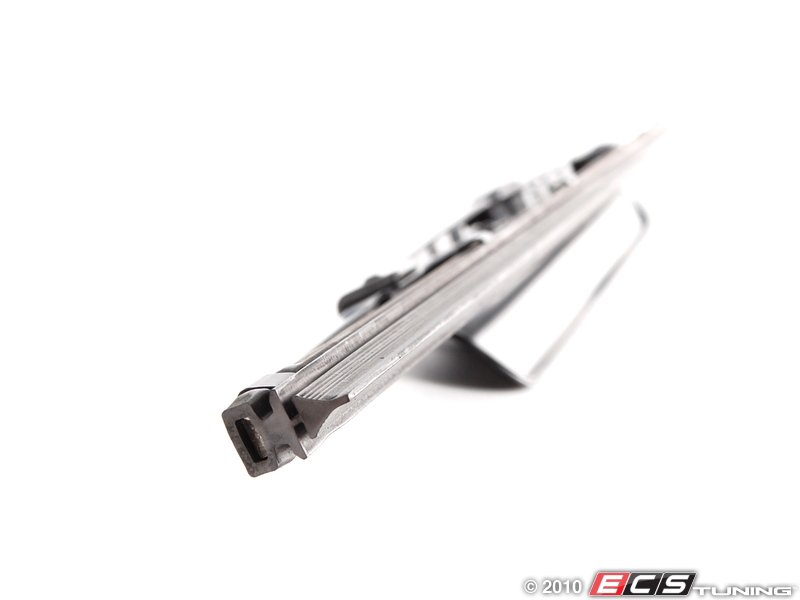 Bosch - 61610028137 - Wiper Blade Set - Priced As Set