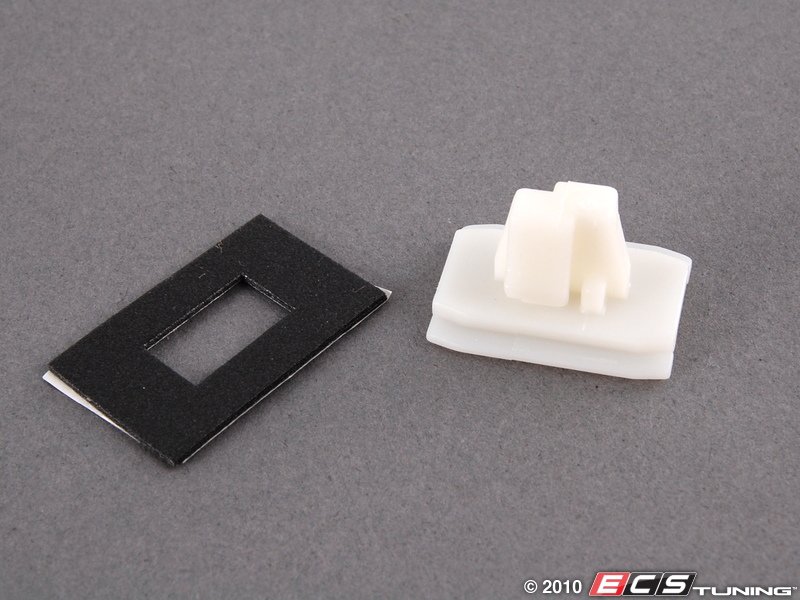 Genuine Volkswagen Audi - 8P0853585 - Clip - Priced Each (8P0 853 585)