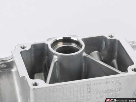 Genuine BMW - 11137635651 - Oil pan (11-13-7-635-651)